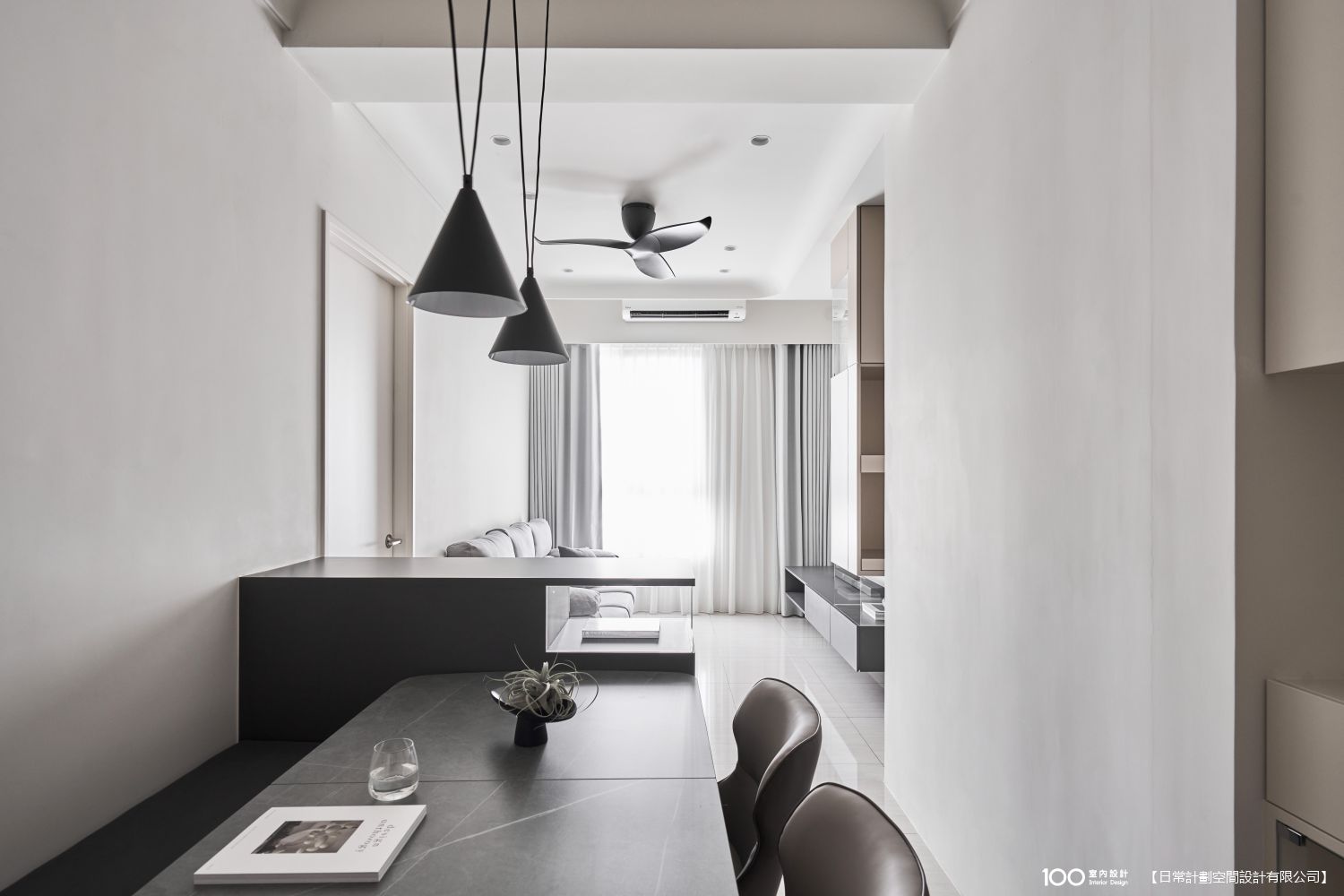 現代風裝修 18坪 2房2廳1衛 160萬 新北市 R-008 裝修案例效果圖 - 100室內設計